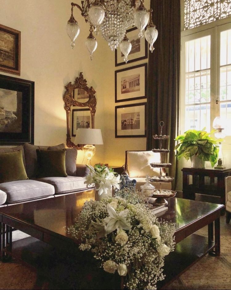 The Timeless Guru of Ethnic Colonial Style - asrinesia